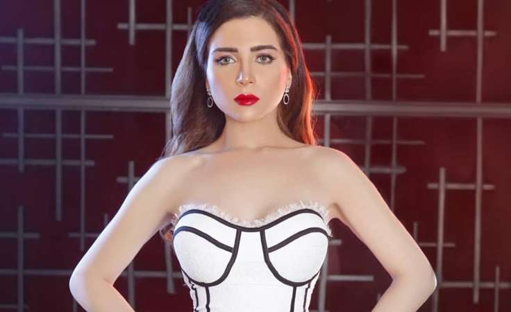 مي عز الدين تتنازل من أجل جمهورها | نواعم