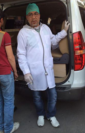 إصابة أيمن رضا بقذيفة هاون! | نواعم