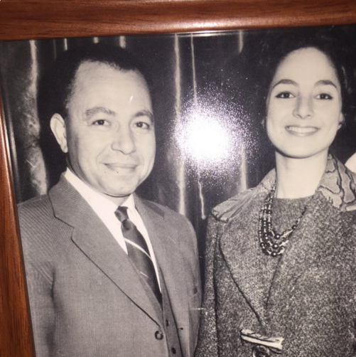 لميس الحديدي تنشر صورة والدتها.. والشبه كبير بينهما! | نواعم