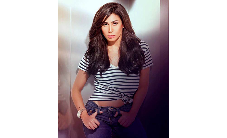 أجمل أيّام عمرو دياب ودينا الشربيني بين روسيا واليونان | نواعم