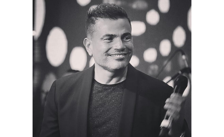 مؤلّف "يوم تلات": أرسلتها لعمرو دياب من باب الفكاهة في 2019 | نواعم