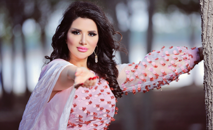 الفنانة زين عوض تغني في واشنطن بحضور ملك الأردن | نواعم