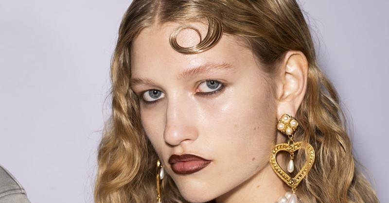 المرح والأناقة يجتمعان في تشكيلة الإكسسوارات الجديدة من موسكينو لصيف ...